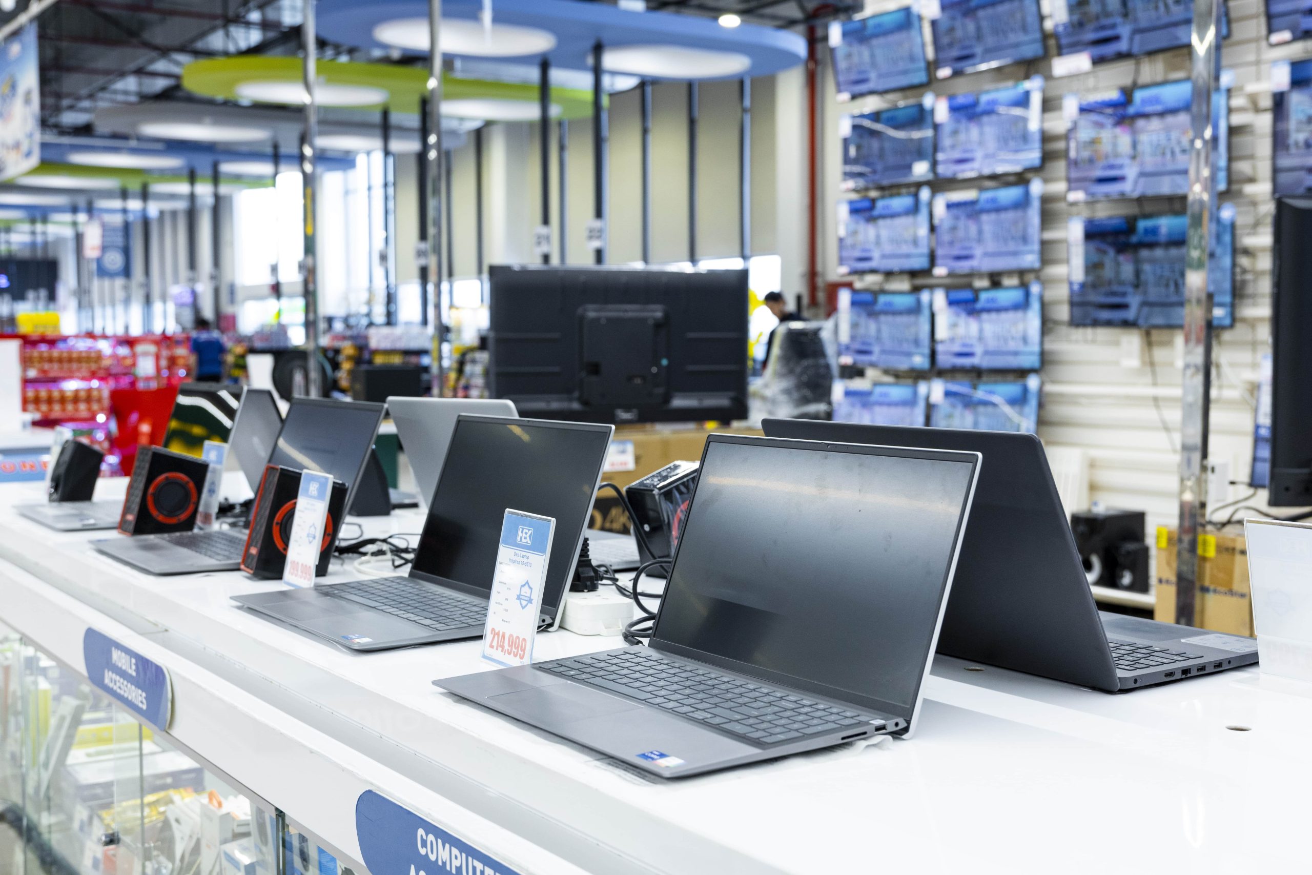 Hypermarket – HBK Arena